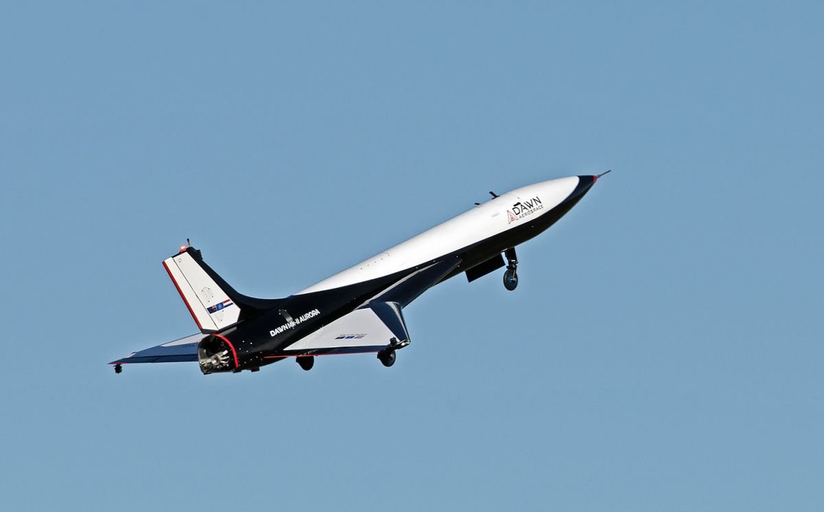 L'avion spatial de Dawn Aerospace réussit ses premiers vols propulsés ...